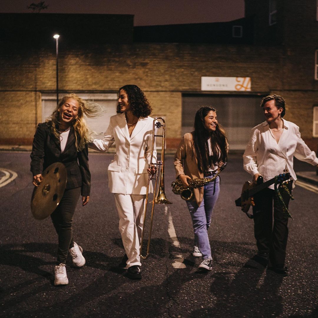 Colectiva - Stormont London