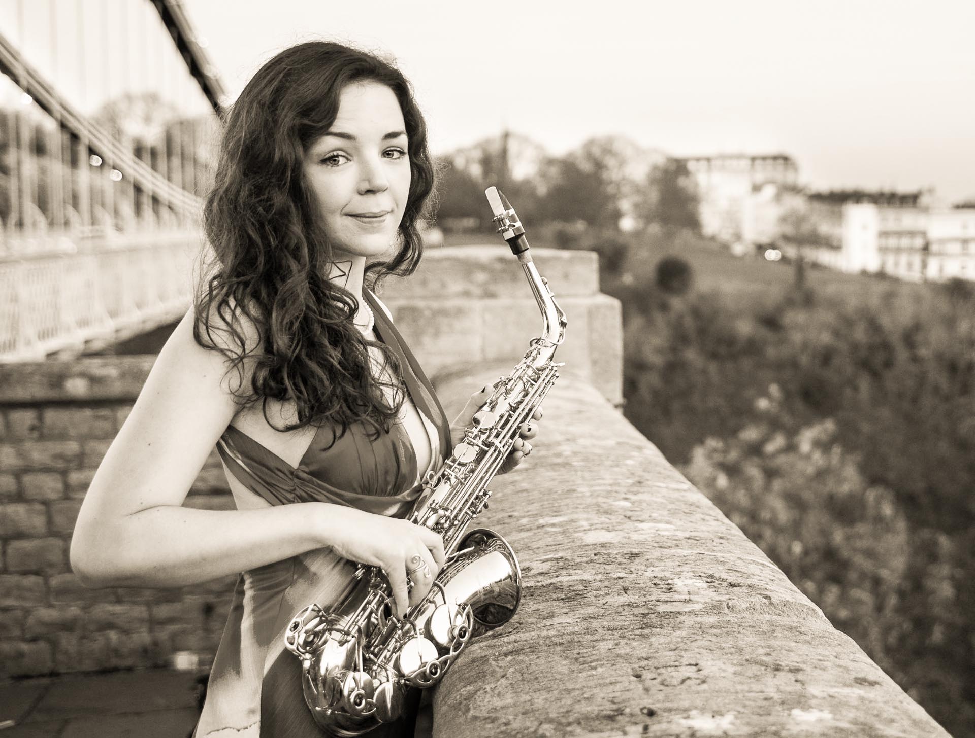 Cassie D - Stormont London